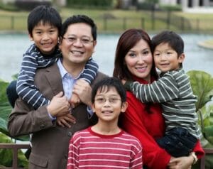 The Kao Family - Points of Light