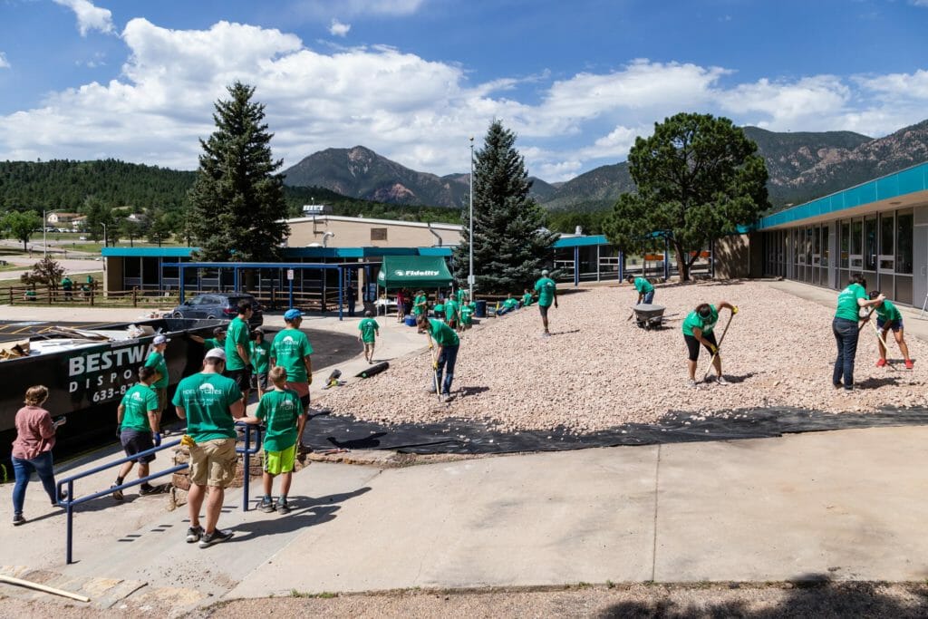 Fidelity: Building Bigger Tables, Better Communities - Points of Light