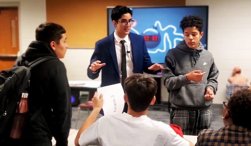 Teen CEO Empowers Global Youth With Financial Literacy - Points of Light